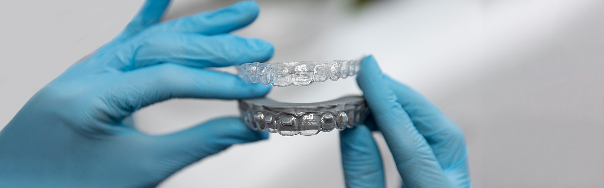 How Does Invisalign Work: The Clear Path to Straighter Teeth